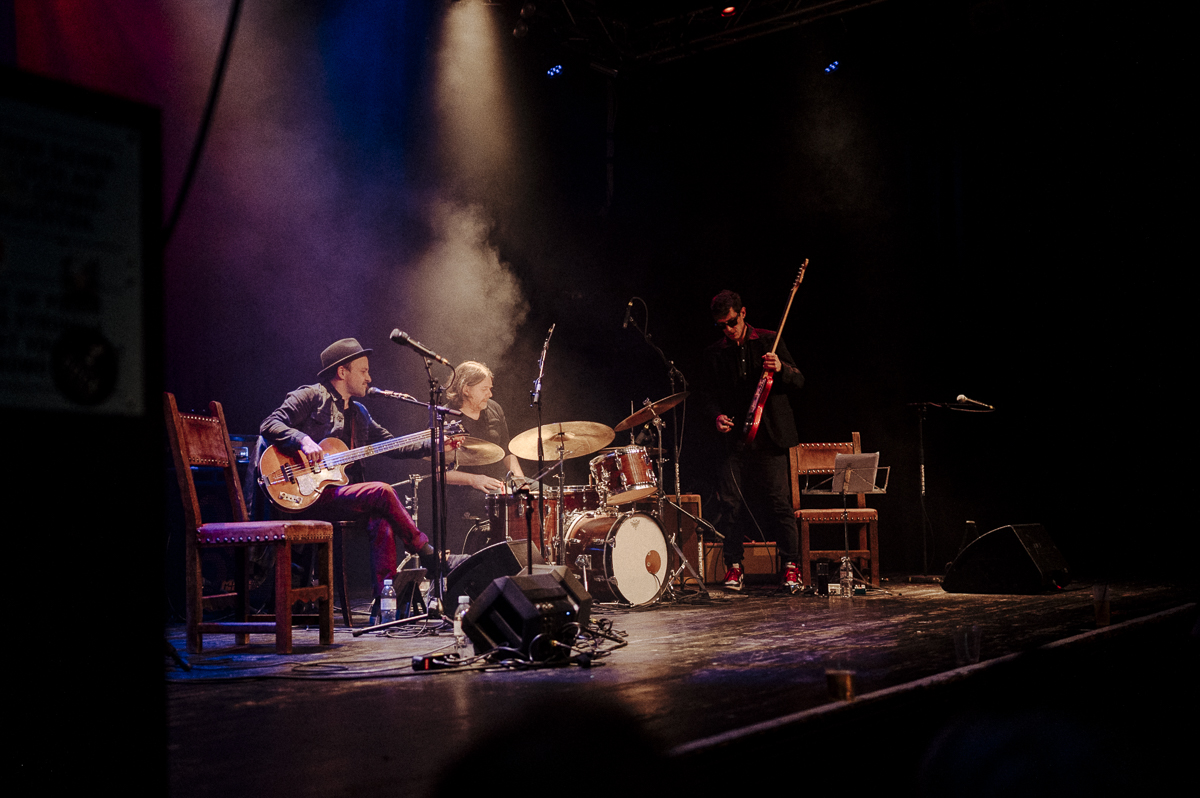 Roman Nowka’s Hot 3 & Stephan Eicher spielen Mani Matter – Kulturfabrik ...